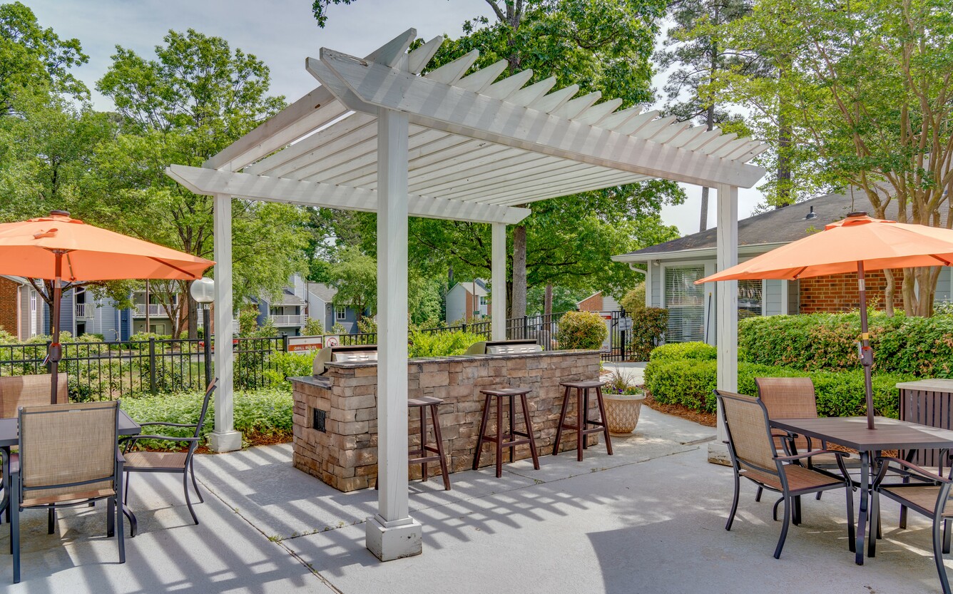 2 Bedroom Townhomes for Rent in Durham, NC | Trails at Southpoint Glen ...